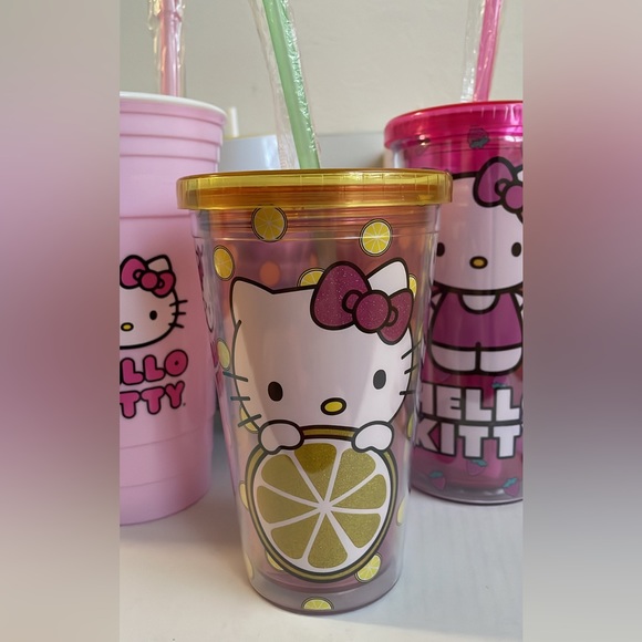 Sanrio | Dining | Hello Kitty Lemon Glitter Tumbler | Poshmark
